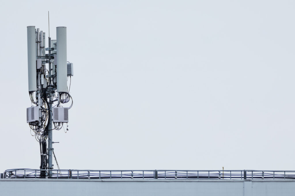 アンテナ | 株式会社TUBEK